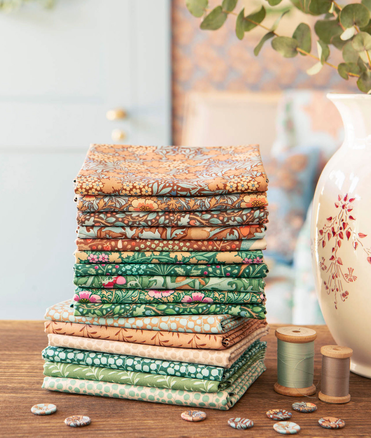 TILDA HIBERNATION, Fabric Stack 40 pcs 10" x 10" (25 x 25 cm ...