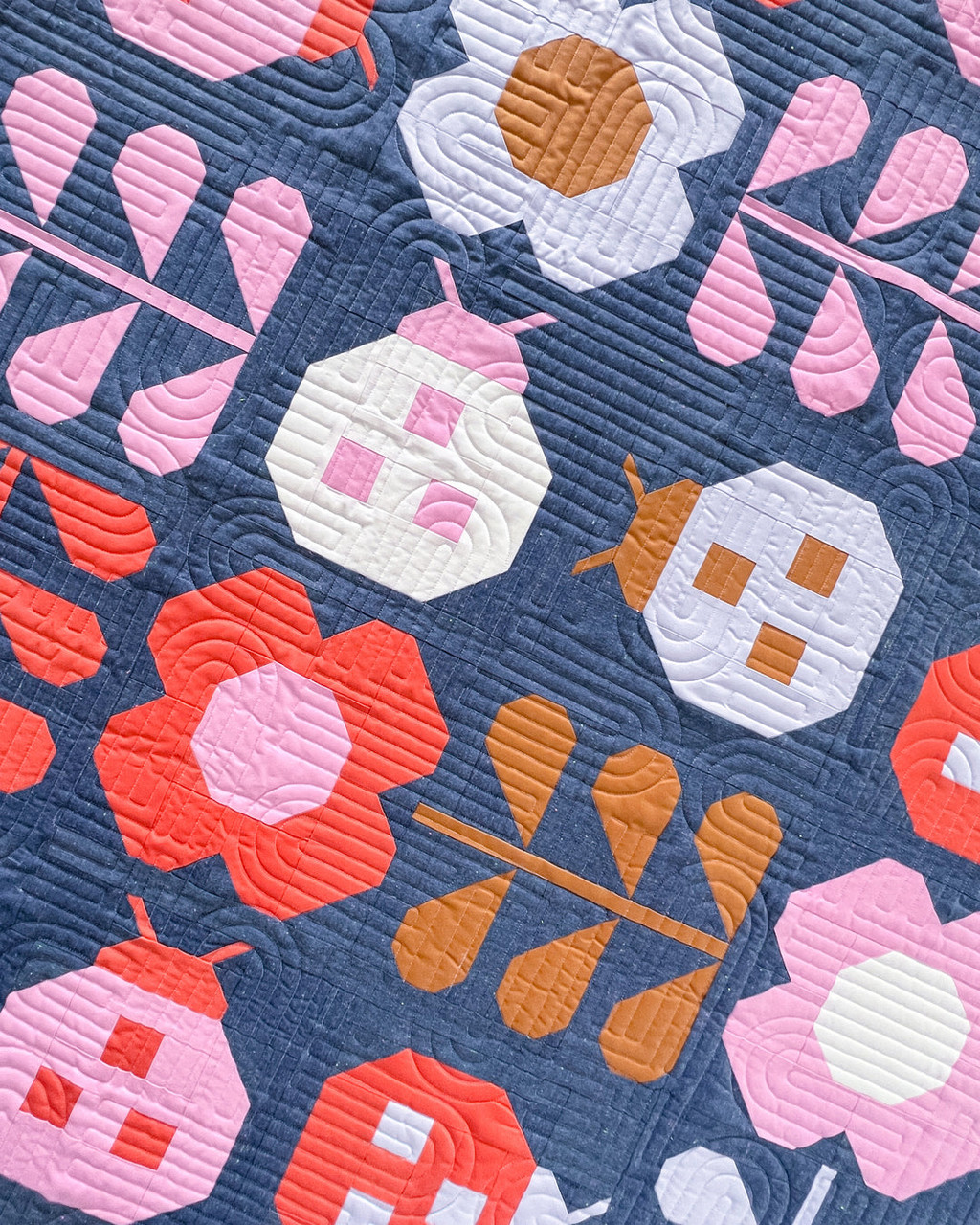 Pen and Paper Patterns, BOOK NOOK Quilt Paper Pattern - ELEGANTE ...