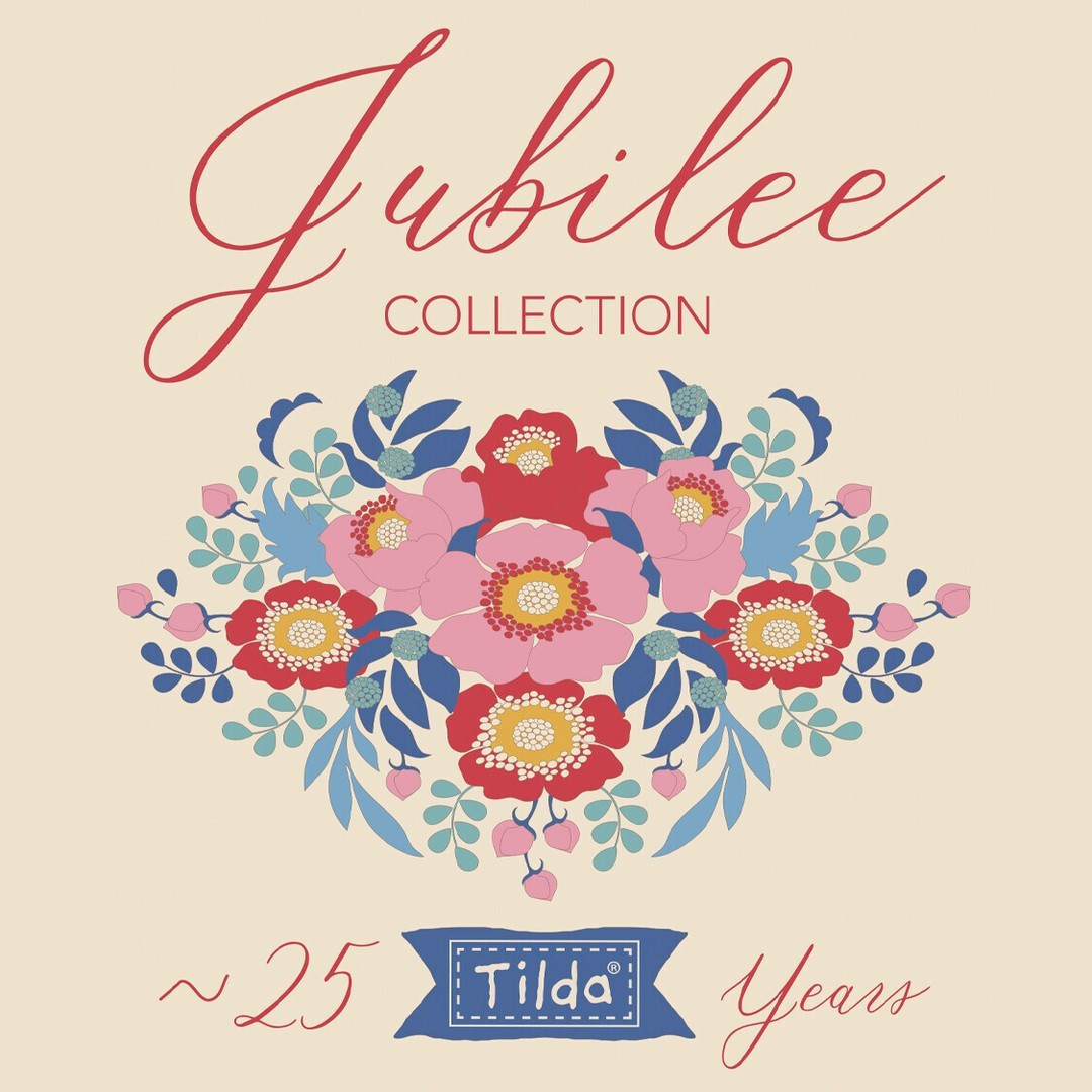 TILDA JUBILEE, Circus Life Jubilee in Red - Elegante Virgule Canada