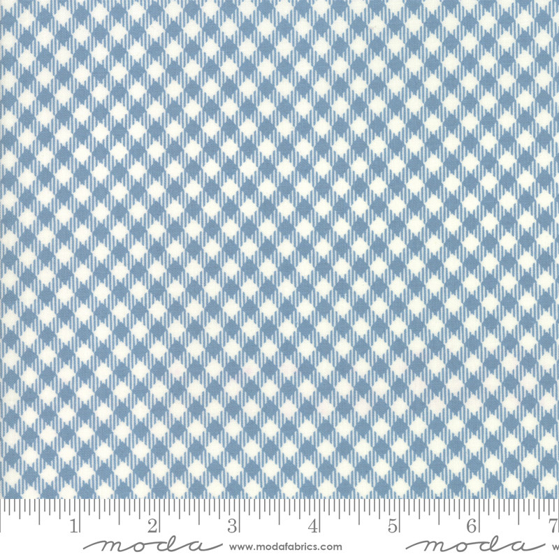 MODA SWEETWATER Branded, PICNIC CHECK in Cream Blue - ELEGANTE VIRGULE ...