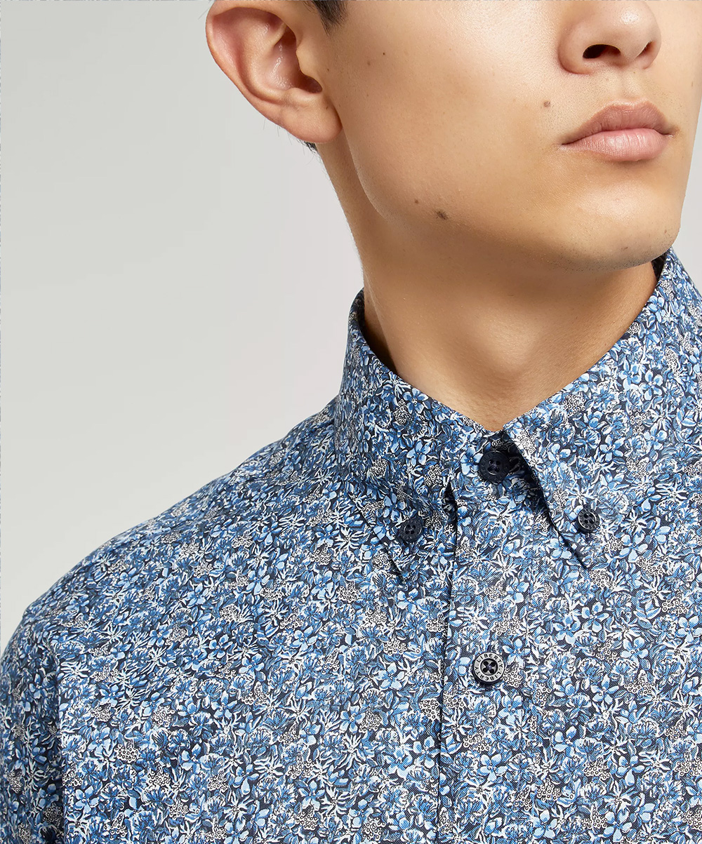LIBERTY OF LONDON - RAGGED ROBIN B in Blue, 100% Cotton Tana Lawn, Per ...