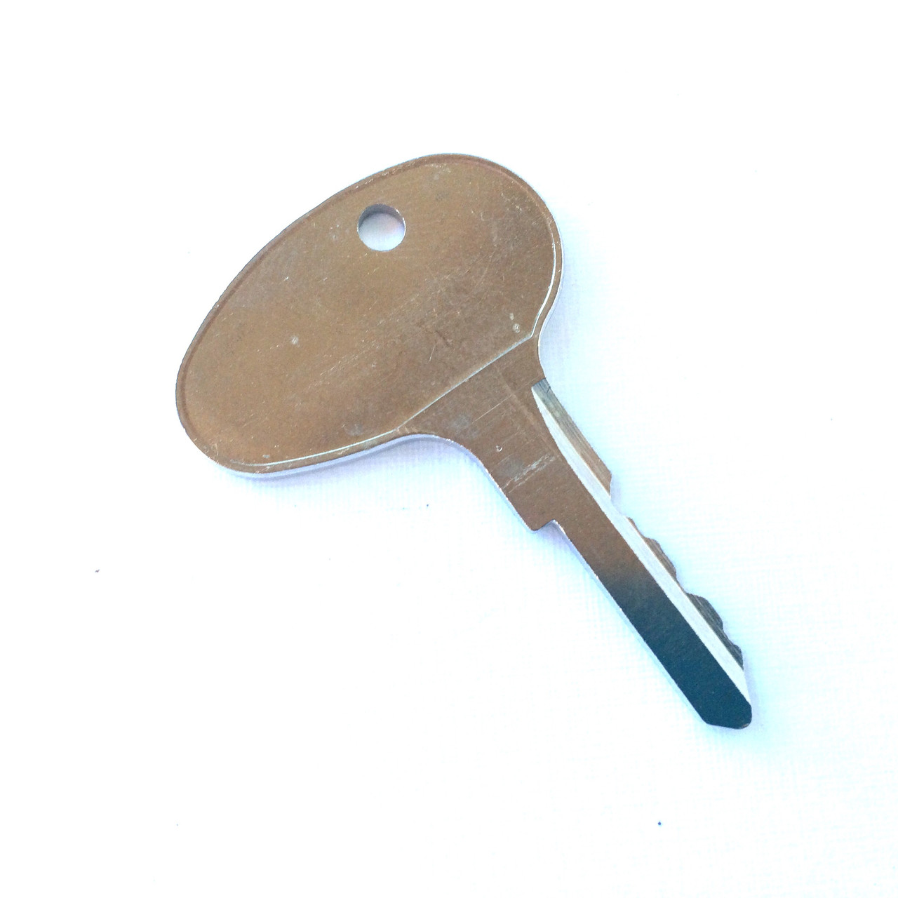 Hyster Forklift Ignition Key 800124103 - heavyequipmentkeys.com