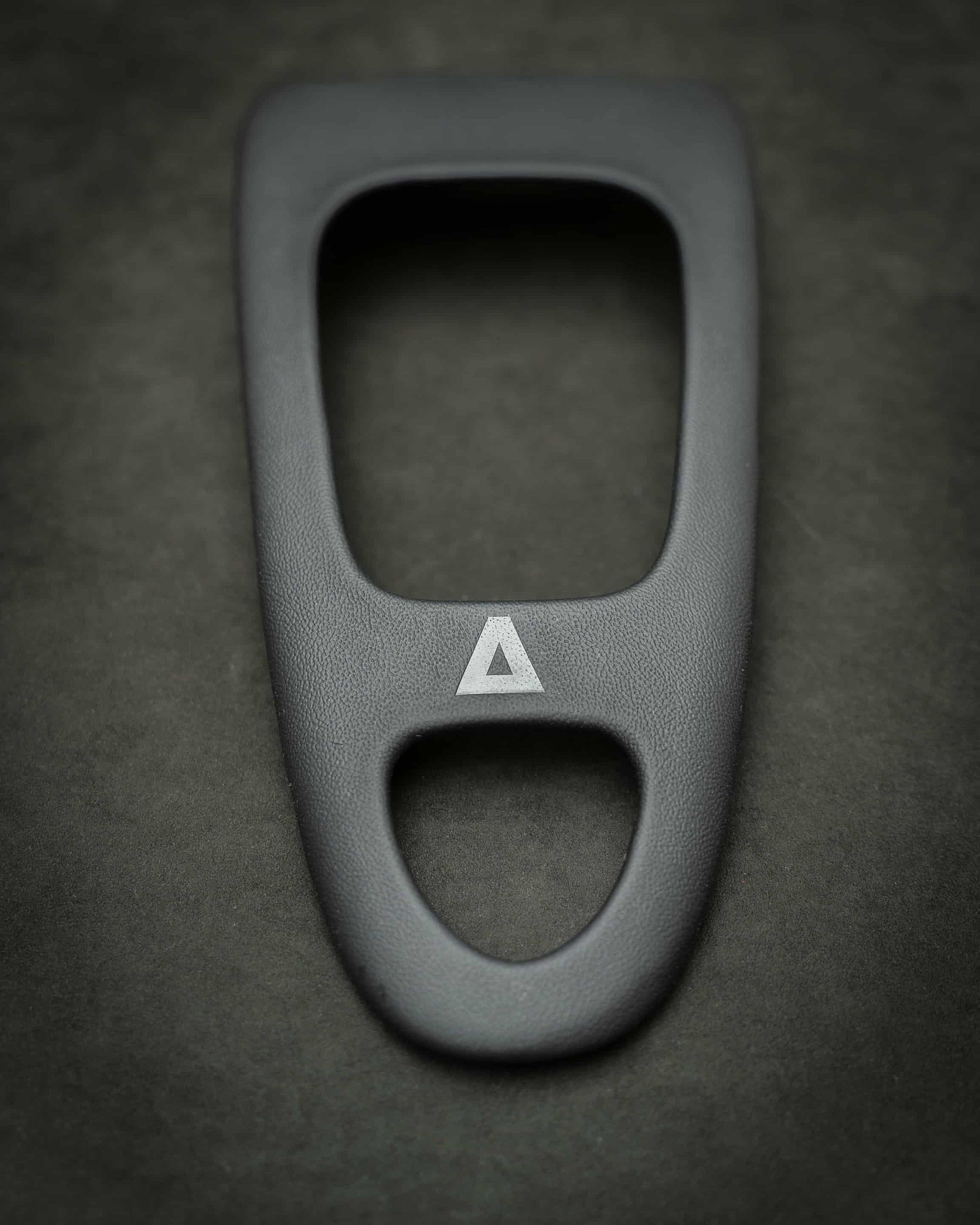 Leather automatic gear surround cover, Saab 9-3 II (XT-INT026) - Maptun