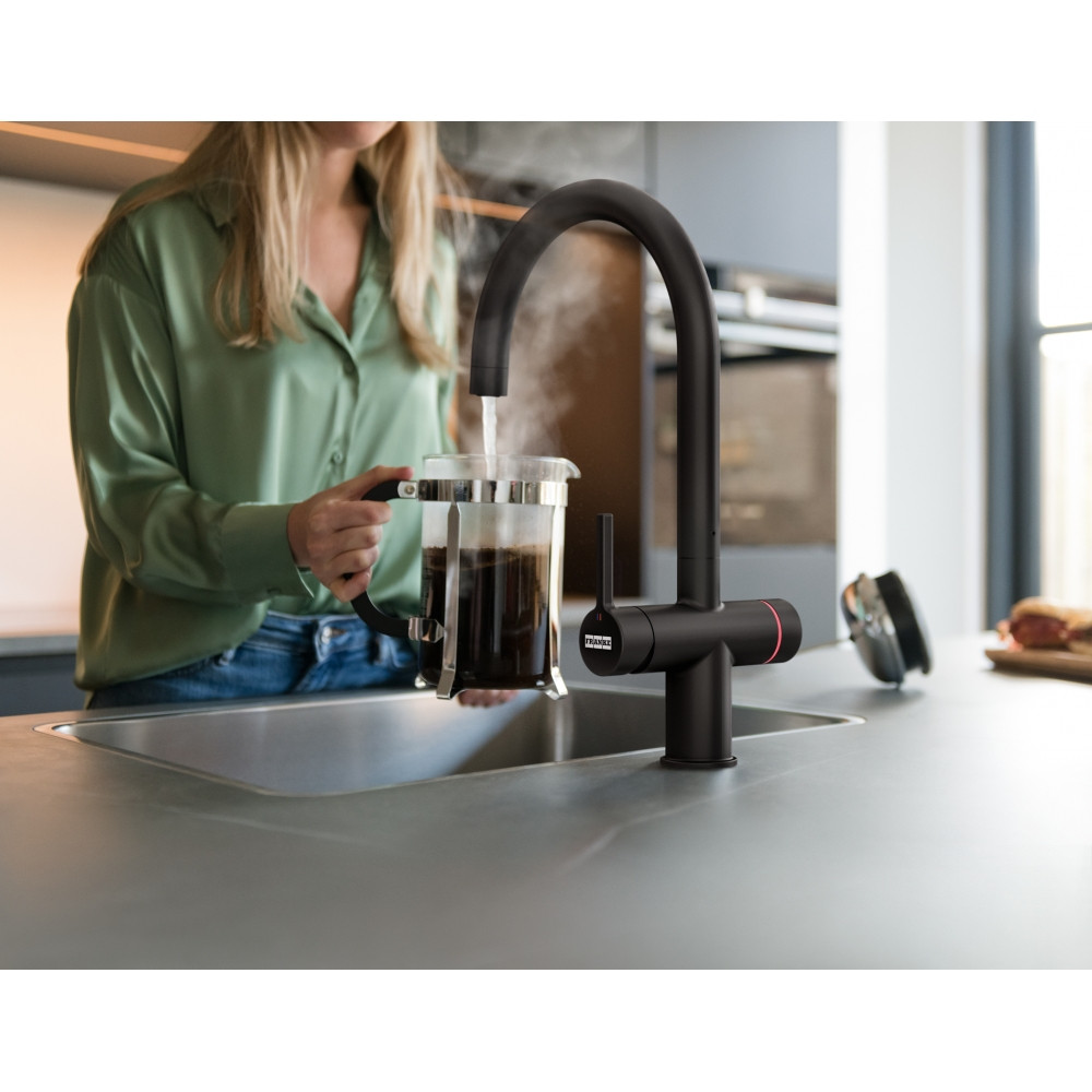 Franke Maris Water Hub Electronic 4L Boiling Tap | Sinks.co.uk