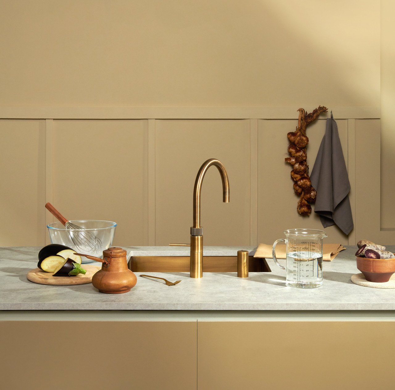 Quooker Tap Fusion Round Patinated Brass | Instant Boiling Tap