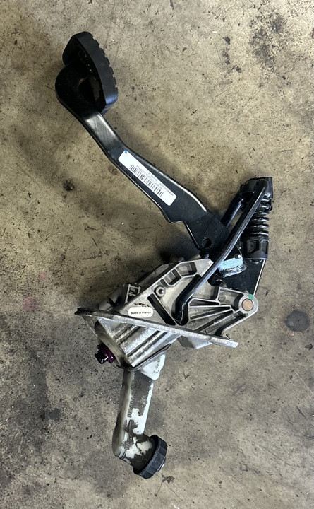 Wabco Freightliner Hydraulic Clutch Pedal ASSEMBLY