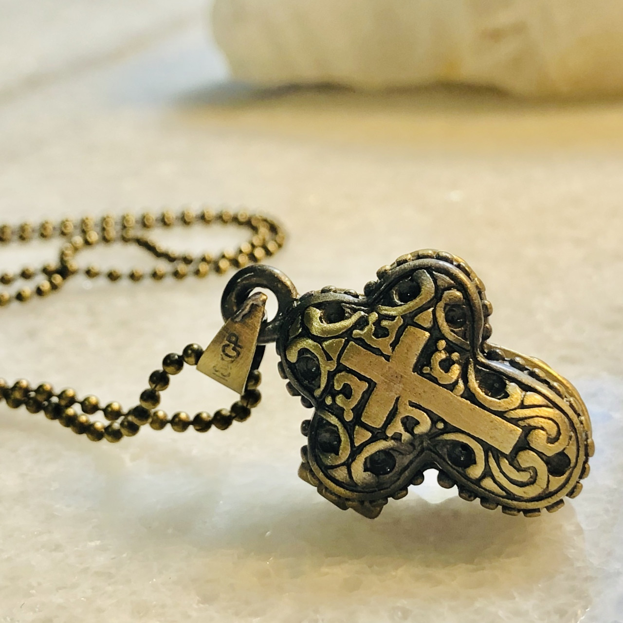 cross prayer box - hollydayco