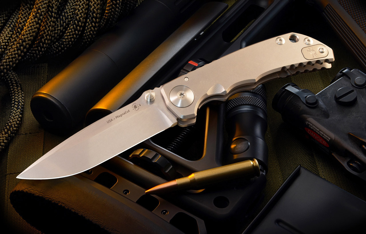 Spartan Harsey Folding Knife - Black DLC: Excellence Redefined | Award ...