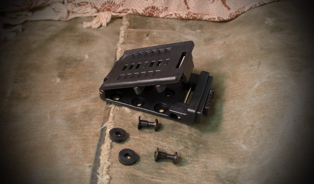 Safe-Lock Attachment Device - SPARTAN BLADES