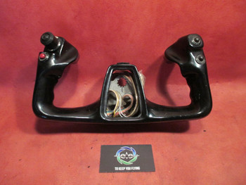 Piper Control Wheel Yoke - FCA Air Parts