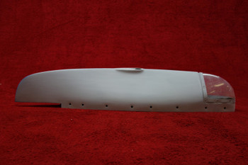 Piper PA-28 RH Wing Tip W/ Lens Cover PN 36739