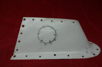 Piper PA-31-310 Navajo RH FWD Wing Root Fillet PN 42224-01, 42224-001