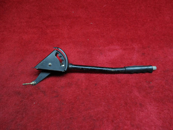 Piper PA-28-235 Cherokee Flap Control Lever & Handle PN 62706-06, 62706-006