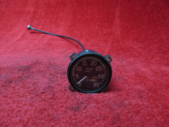Cessna 182Q Tachometer W/ Shaft PN 621773, 550-630, S1605-2, S2550-2