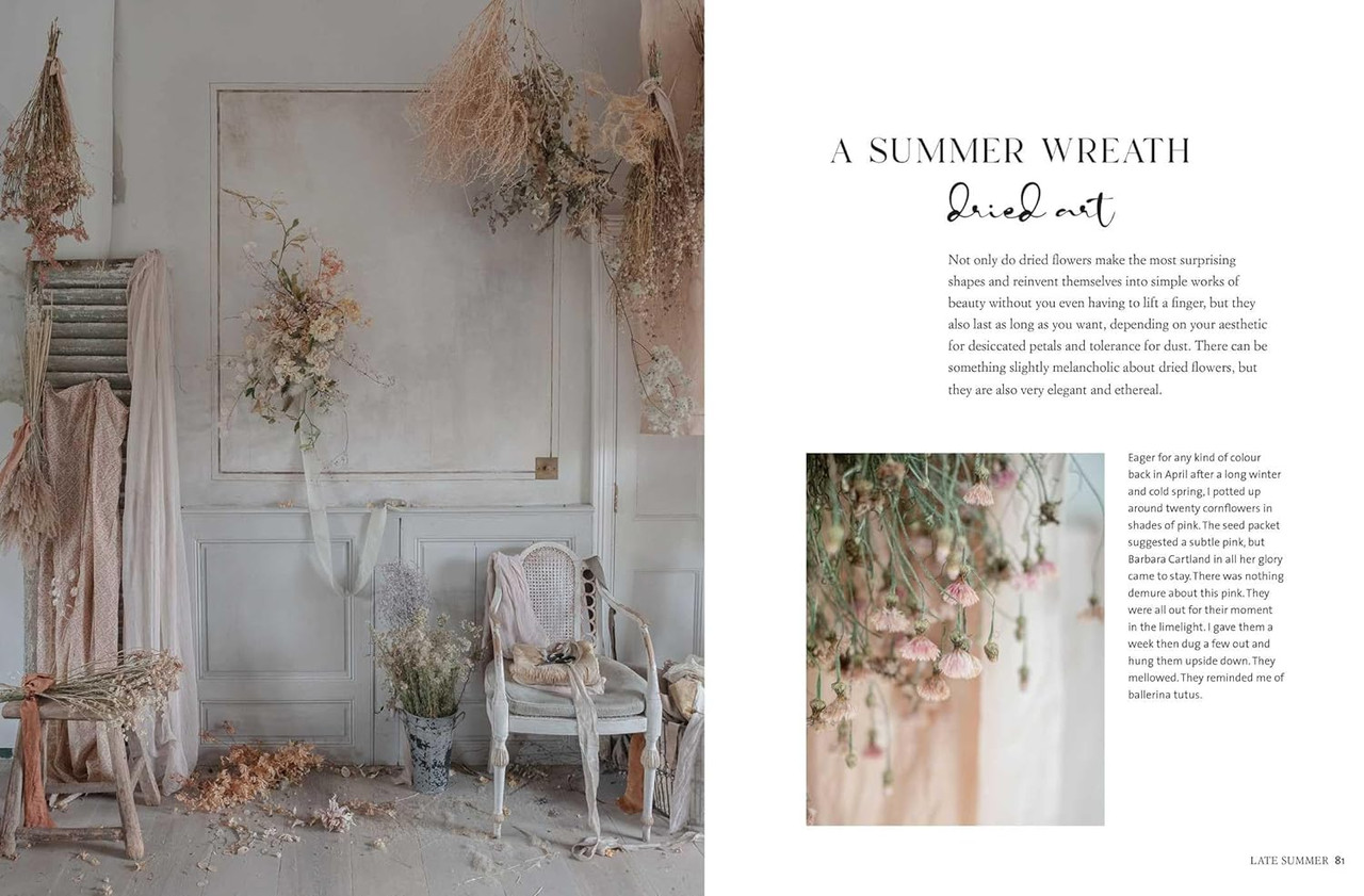 The Flower Hunter: Seasonal Flowers Inspired by Nature and Gathered from the Garden