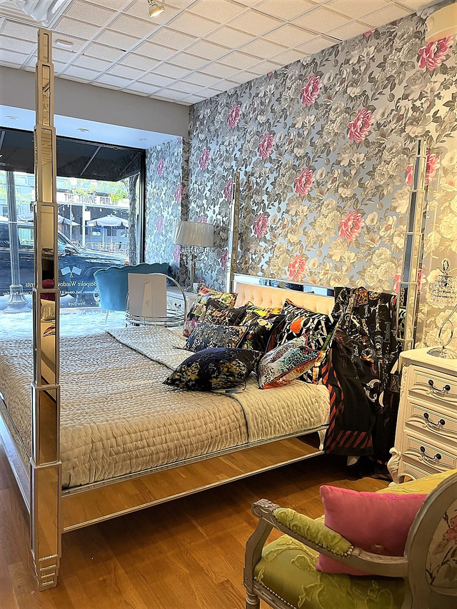 Mirrored Four Poster Bed, Luxury Mirrored Furniture