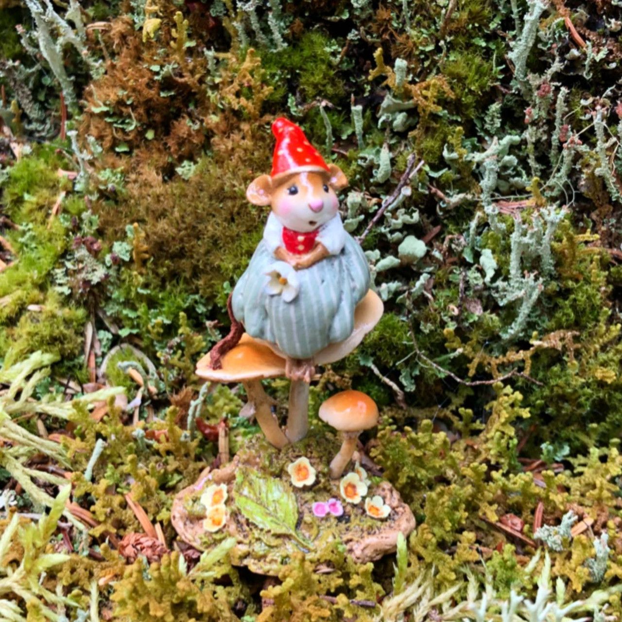 Wee Forest Folk M-580 Daydreamer