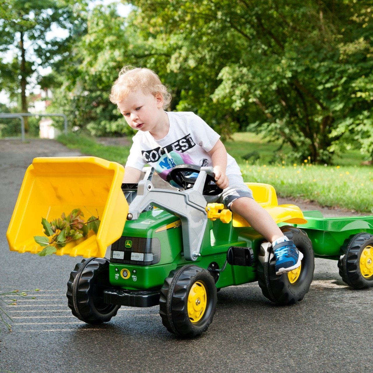 John Deere Front Loader Pedal Tractor with Trailer - Endeavour Toys