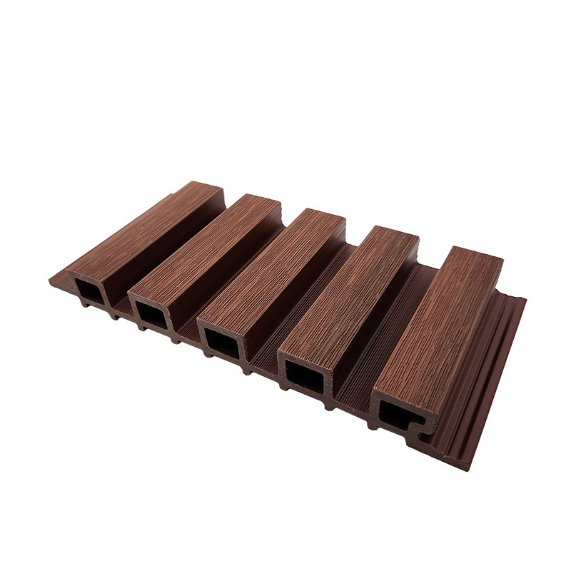 Composite Cladding 5 Slats 1" x 7 3/4" x 9' 6" Embossed