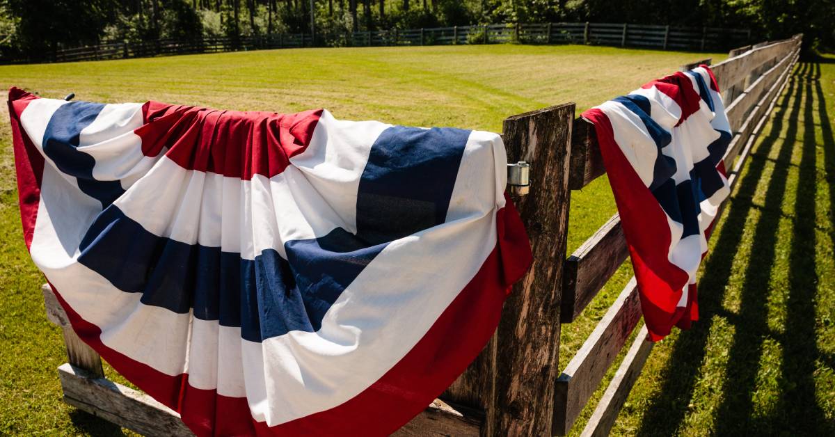 A Quick History of American Flag Bunting - Independence Bunting & Flag