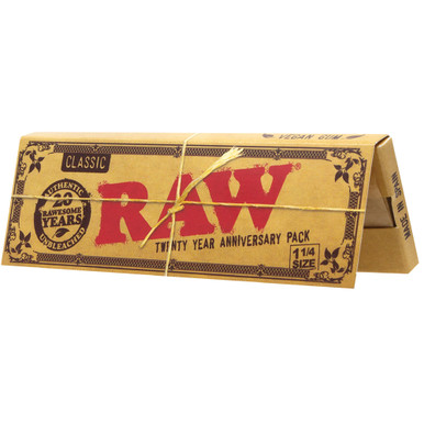 RAW CLASSIC 1 1/4 - 20TH ANNIVERSARY ROLLING PAPERS 50-PACK - DISPLAY OF 24