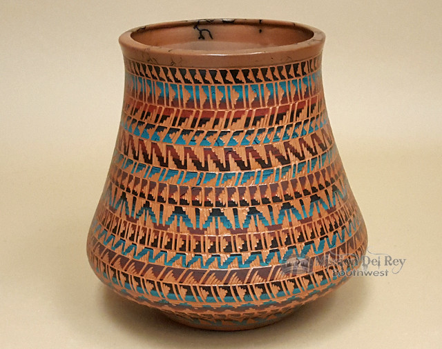 Native American Navajo Pottery Vase 9" -Hand Tooled (T33) - Mission Del ...
