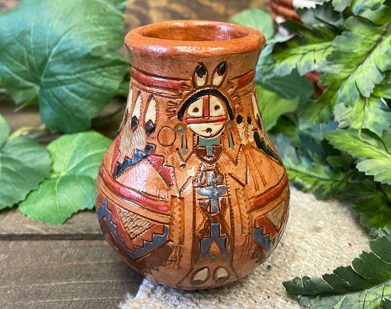 Handcrafted Navajo Pottery Vase 4.5" (T5) - Mission Del Rey Southwest LLC