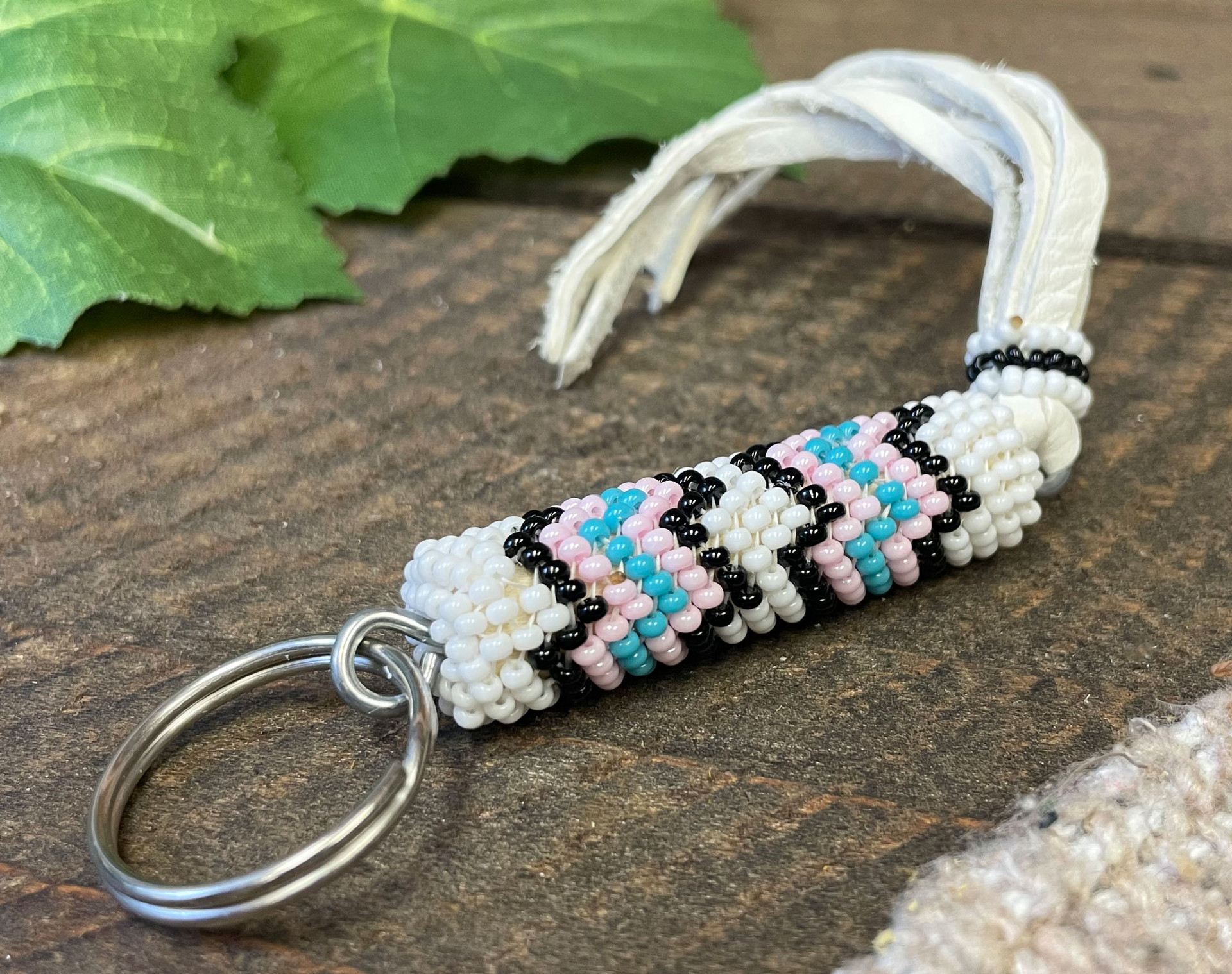 Southwestern Native American Beaded Keychain (kc5) - Mission Del Rey ...