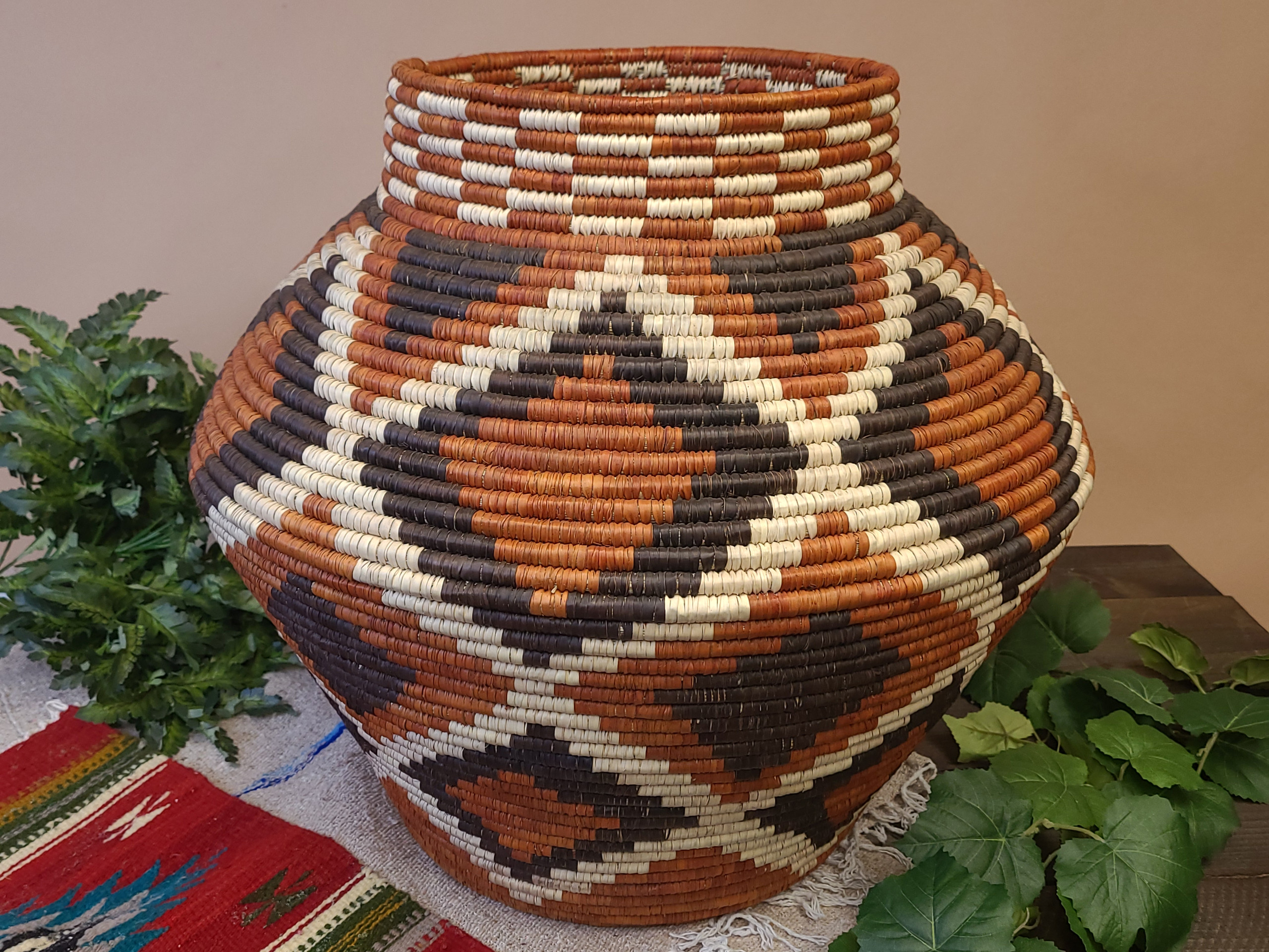 Huge Southwest Style Handwoven Basket 25x22" (a58) - Mission Del Rey ...