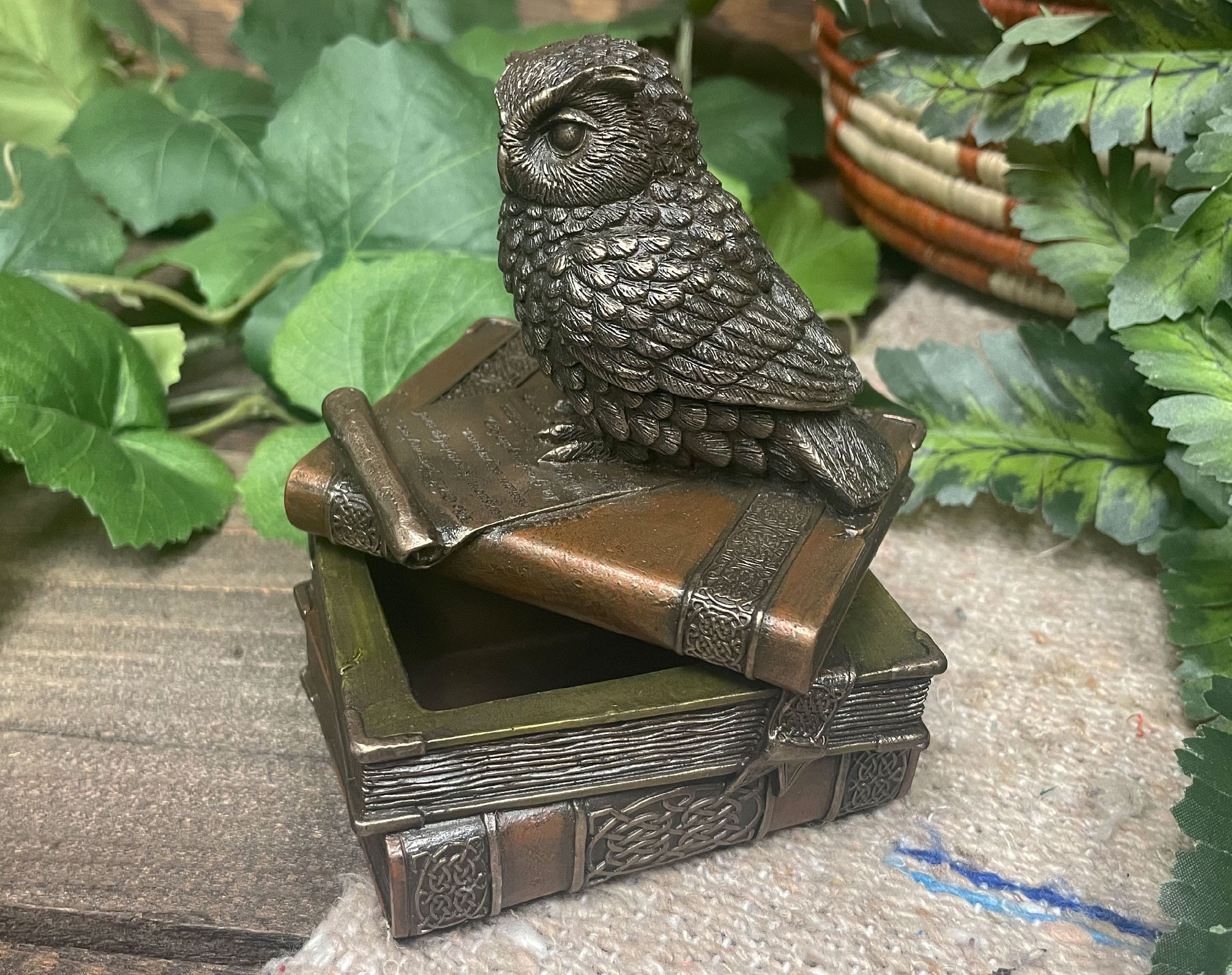Bronze Southwest Metal Art/Trinket Box - Owl on Books - Mission Del Rey ...