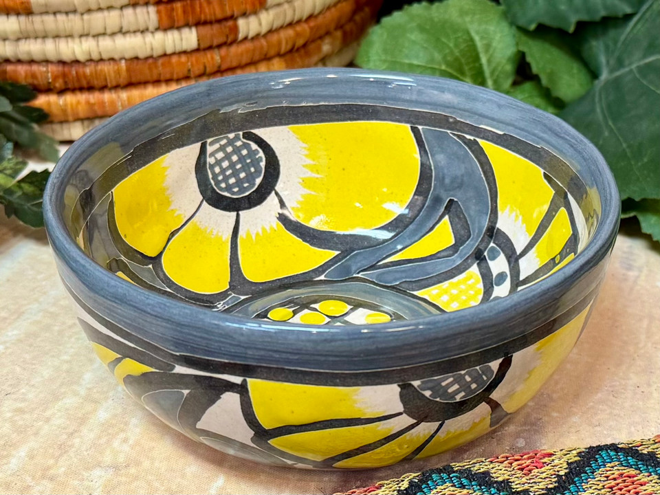 Hand Painted Talavera Salsa Bowl (p477)