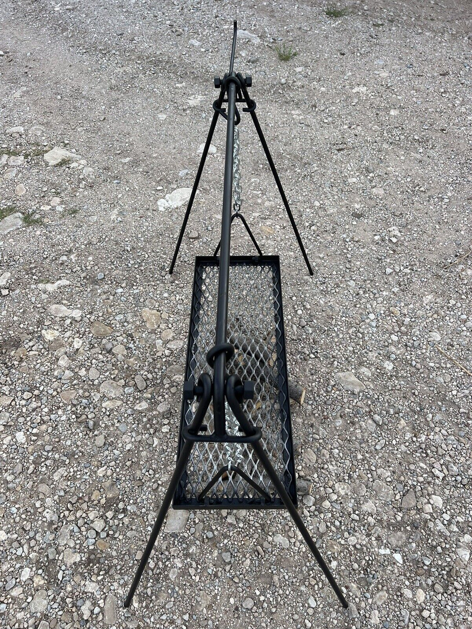 Swing BBQ Grill for your Campfire Grilling