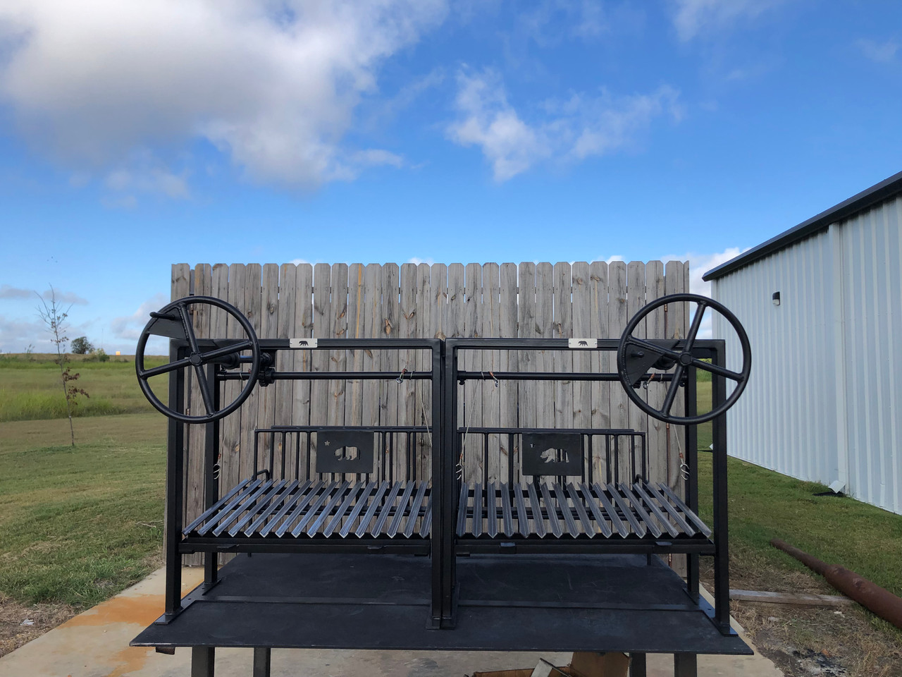 XYZ Indoor Solid Fuel Grill for Restaurants