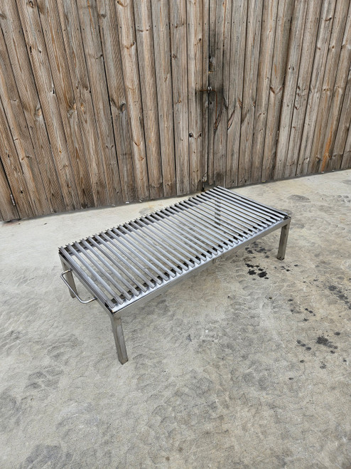 Asado Grill with V-Grate & Drip Pan