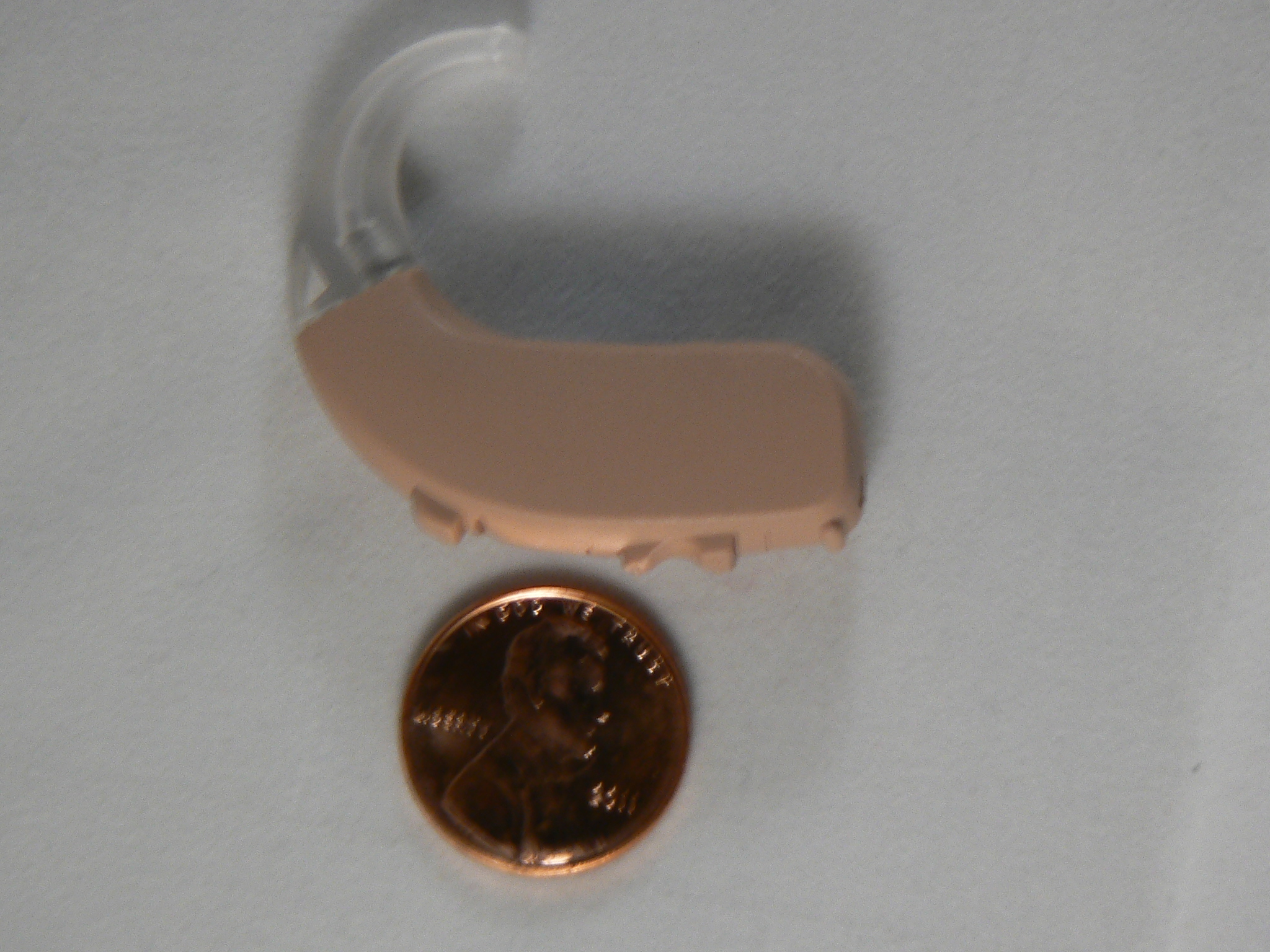 Adjusting to Wearing Hearing Aids: Tips and Insights - Hear-Better