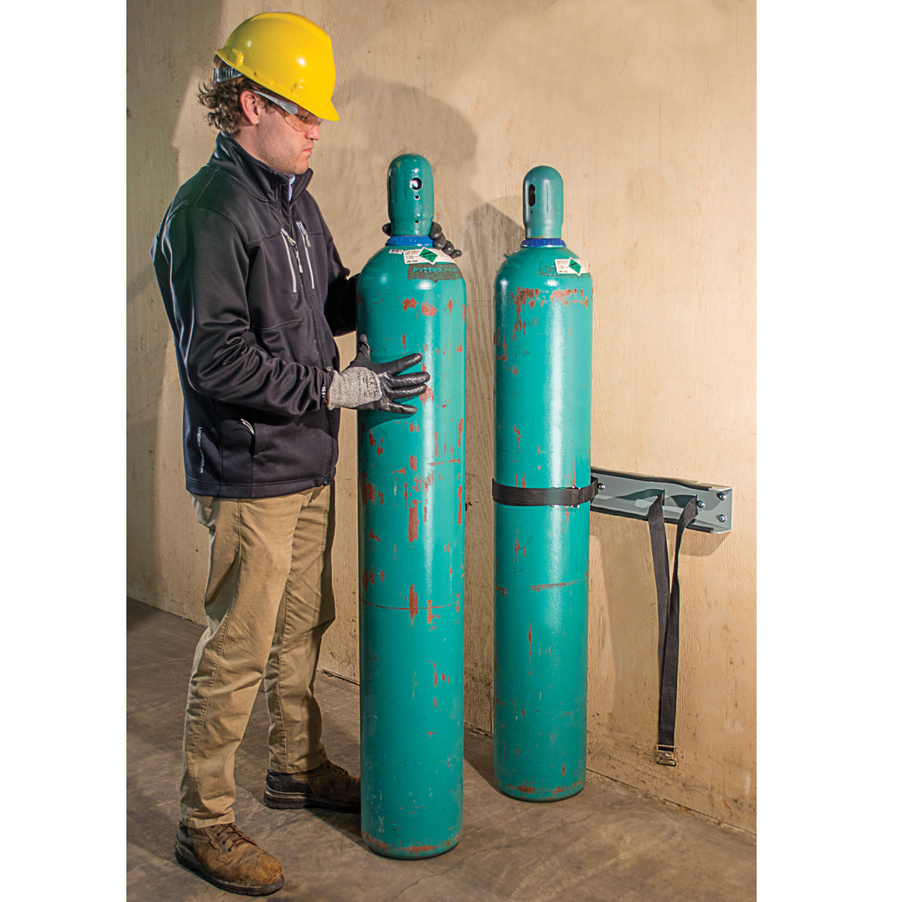 Gas Cylinder Support Bracket, 2 Cylinder Capacity, Wall Mount, Steel