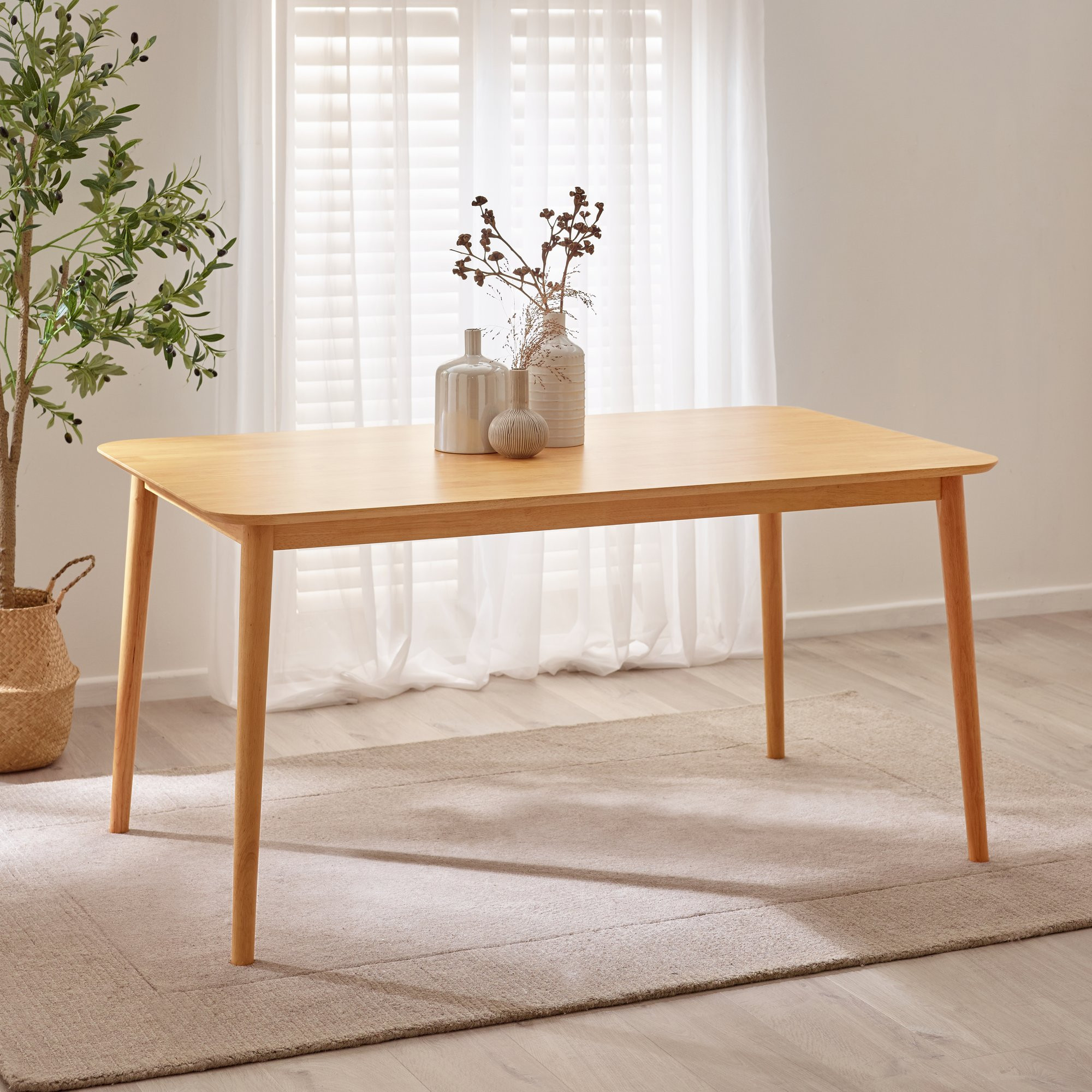 Lynton 6 Seat Large Oak Effect Wood Table | Dining Table