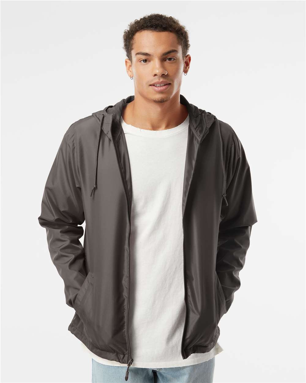 Independent EXP54LWZ Water-Resistant Lightweight Windbreaker - T-shirt.ca