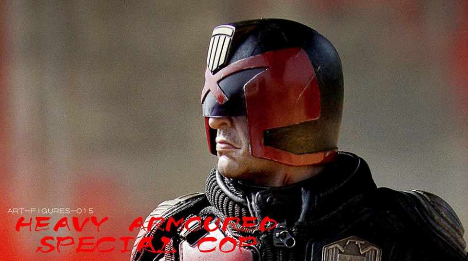 Art Figures - Judge Dread - Heavy Armored Special Cop - Urban Samurai ...