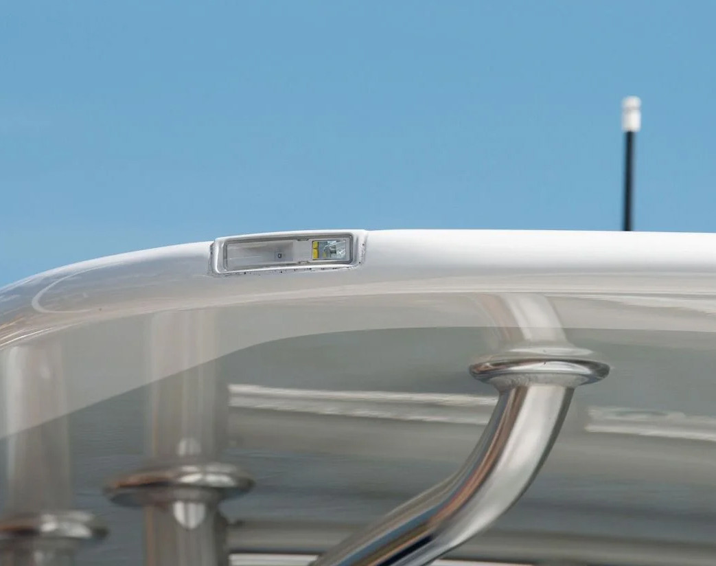 Lumitec Contour Nav/Docking Light Combination with Flood