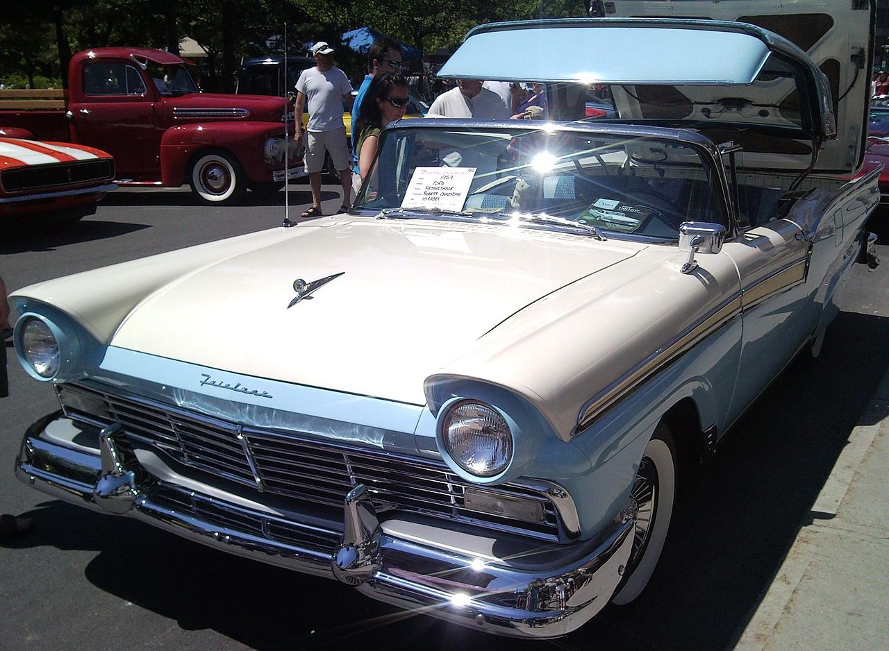Retractable roofs offer the best of convertibles and hardtops ...