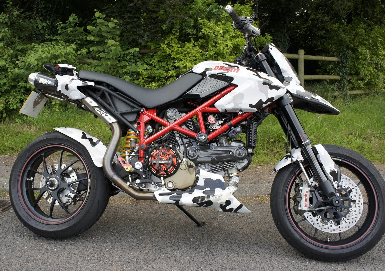 Camouflage Wrap Bike Kit - Vinyl + Tools - WrapDirect.com