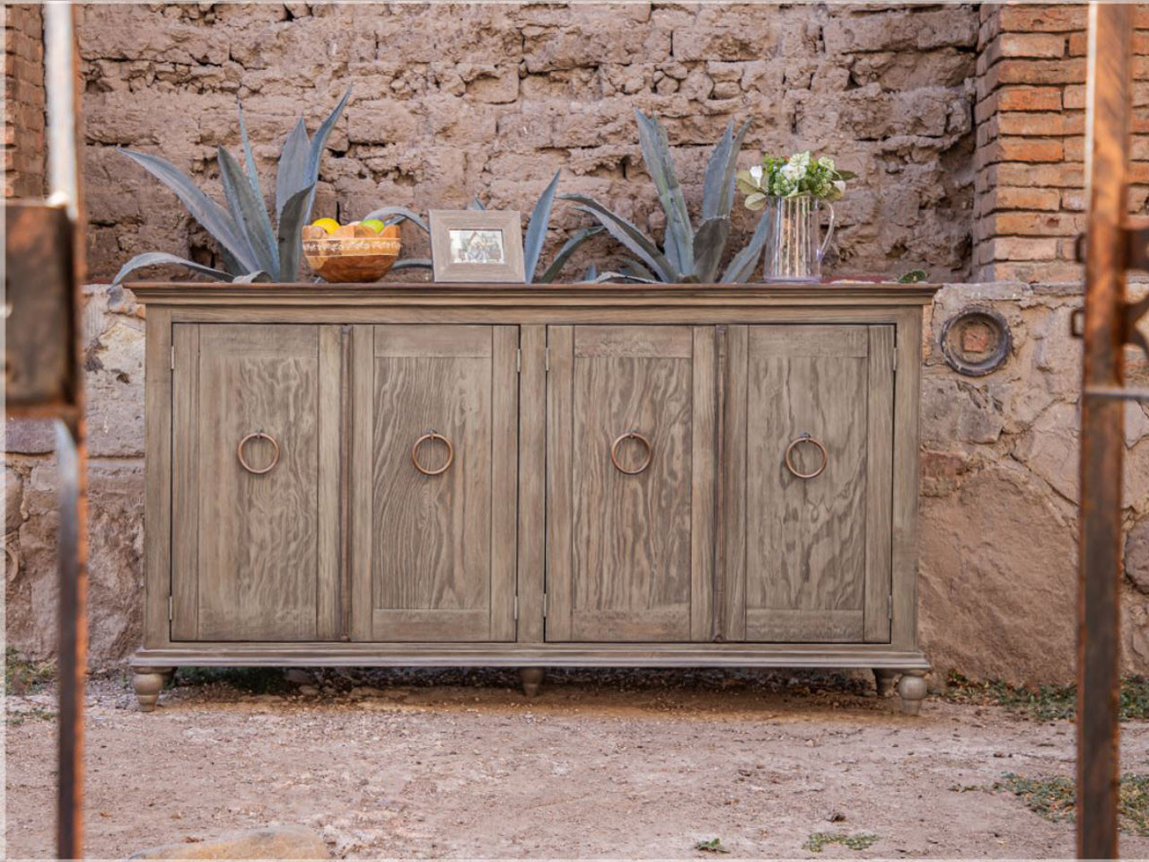 Capri 2 tone Console with 4 doors