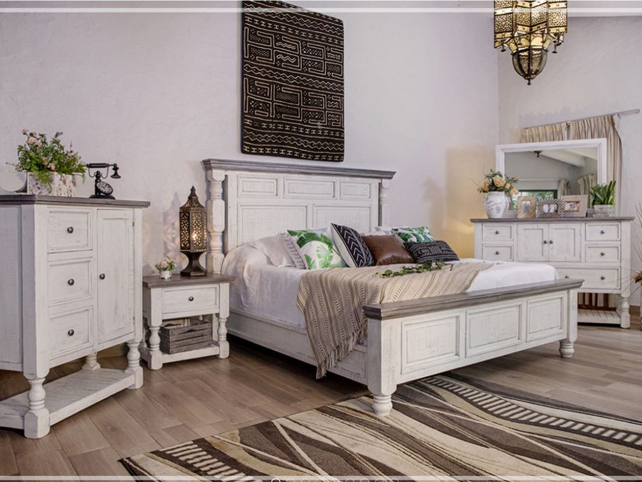 Capri Console with 4 doors (8 Colors)