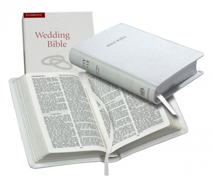 KJV Family Bible - Deluxe Edition - The KJV Store
