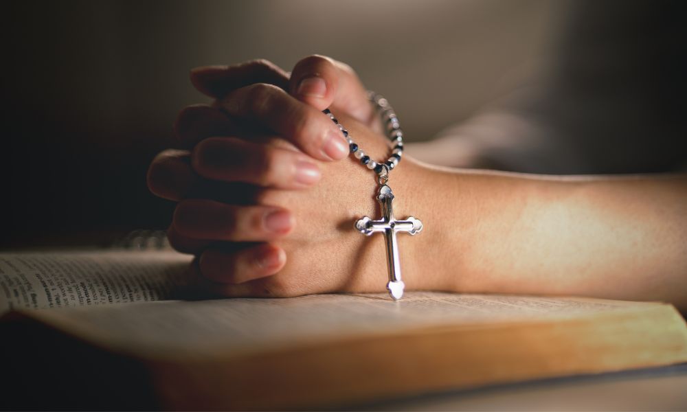 4 Religious Gift Ideas for Your Easter Celebration - The KJV Store