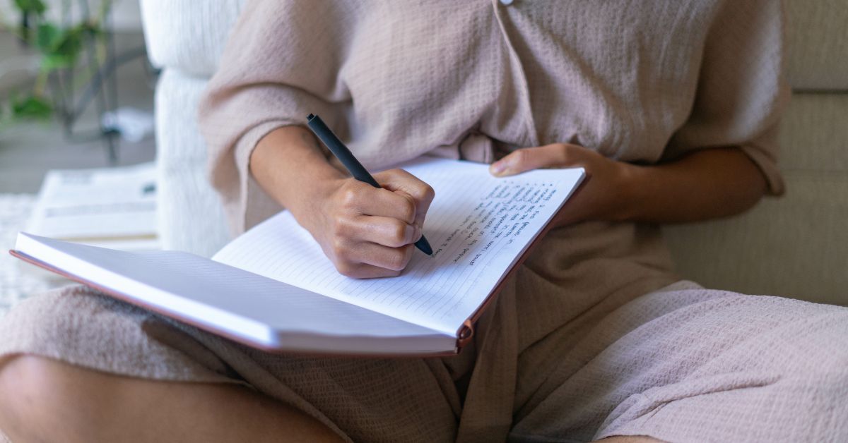 A Step-by-Step Guide to Starting a Prayer Journal - The KJV Store