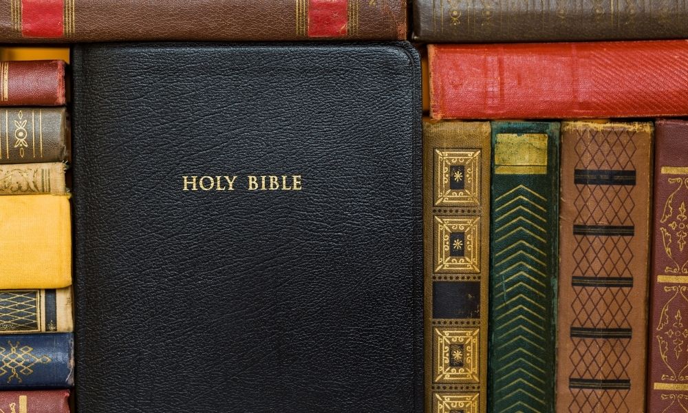 Which Bible Is Right for You? These Tips Can Help You Decide - The KJV ...
