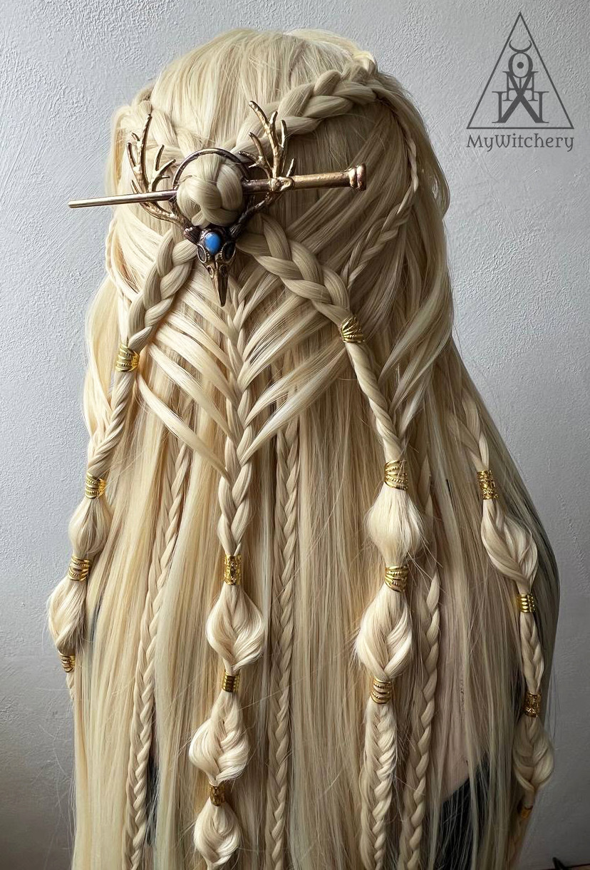 Elven princess, Elf wig, Extra long synthetic wig with hair jewelry ...