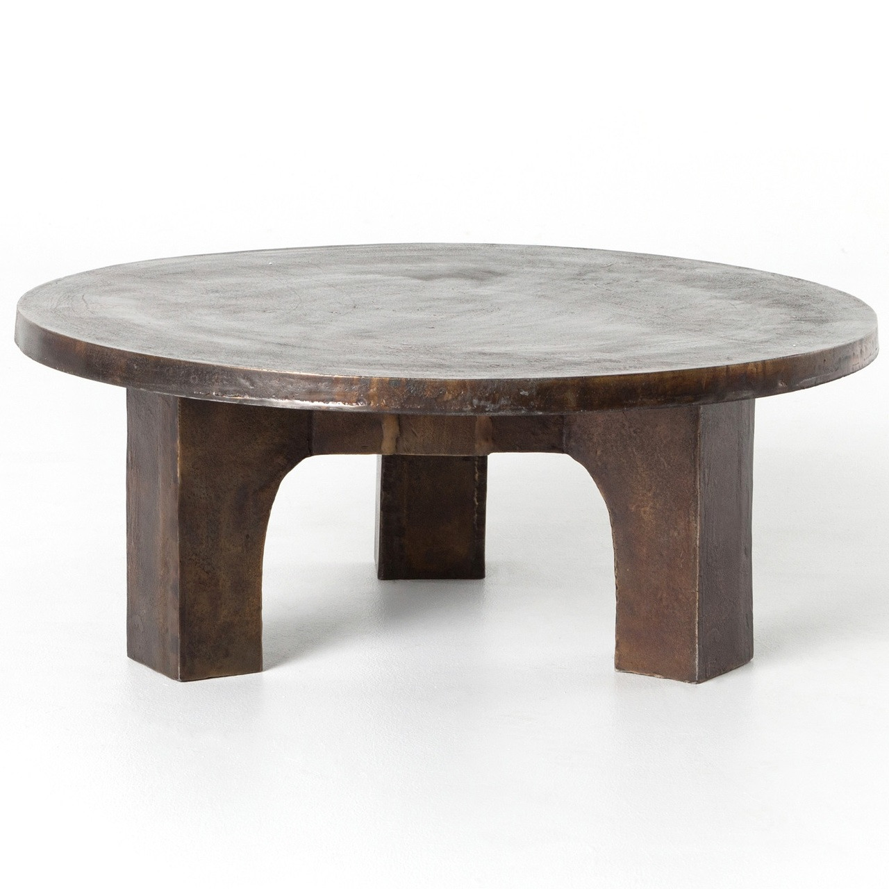 Cruz Round Outdoor Coffee Table - Antique Rust | Zin Home